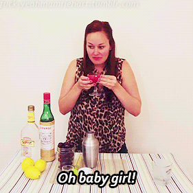 Oversharing GIFs - Obtenez le meilleur gif sur GIFER