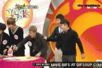 Raction GIFs - Get the best gif on GIFER