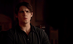 Chiefing GIFs - Get the best gif on GIFER