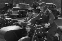 Sidecar GIFs - Get the best gif on GIFER