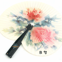 Paper fan GIFs - Get the best gif on GIFER