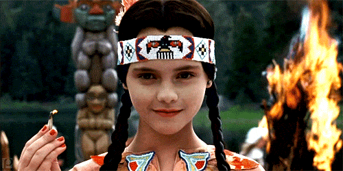 Wednesday addams burns the camp GIF - Conseguir o melhor gif em GIFER