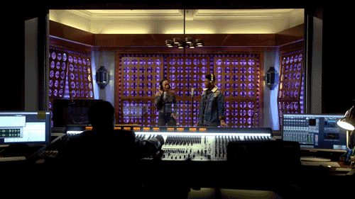 Tv studio GIFs - Obtenez le meilleur gif sur GIFER