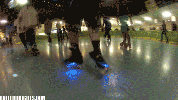Roller brights GIF - Conseguir o melhor gif em GIFER