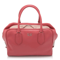 Prada GIFs - Get the best gif on GIFER