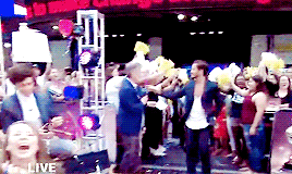 Vel GIFs - Get the best gif on GIFER