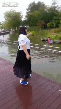 Throwing GIFs - Get the best gif on GIFER