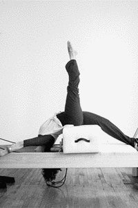 Pilates GIF - Conseguir o melhor gif em GIFER