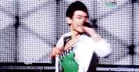 Nip slips GIF - Conseguir o melhor gif em GIFER
