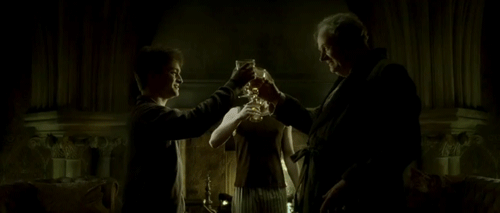 The canine mutiny GIF - Conseguir o melhor gif em GIFER