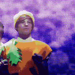 Louis funny GIF - Conseguir o melhor gif em GIFER