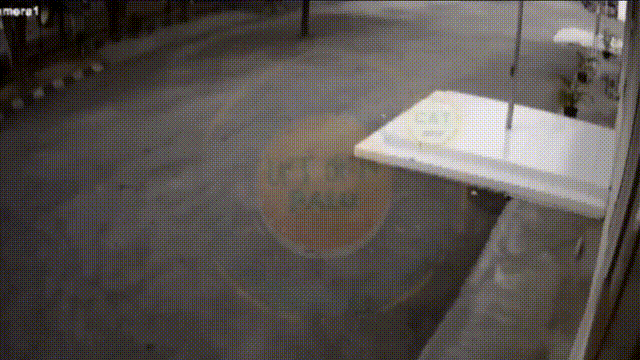 Ground cracking GIF - Conseguir o melhor gif em GIFER