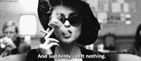 Cigarros GIFs - Obtenez le meilleur gif sur GIFER
