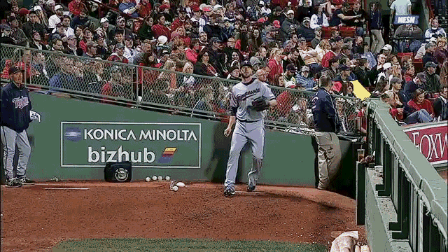Bullpen GIFs - Get the best gif on GIFER