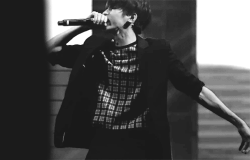 Like crazy rn GIF - Conseguir o melhor gif em GIFER