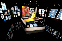 Exhibition GIFs - Get the best gif on GIFER