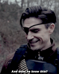 Deadshot GIFs - Get the best gif on GIFER