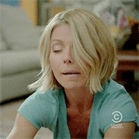 Kelly ripa GIFs - Get the best gif on GIFER