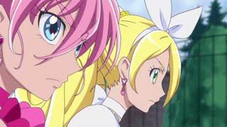 Multiple angles GIFs - Obtenez le meilleur gif sur GIFER