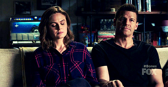 Serie GIFs - Get the best gif on GIFER