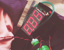 Trying on glasses GIF - Conseguir o melhor gif em GIFER