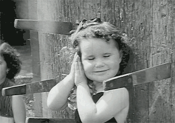 Clove Throwing Knives Gif