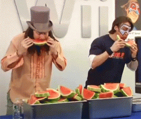 Watermeloneating GIF - Conseguir o melhor gif em GIFER