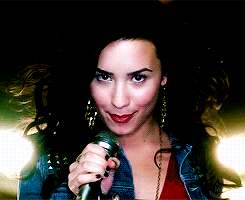 She looks stunning lord GIF - Conseguir o melhor gif em GIFER