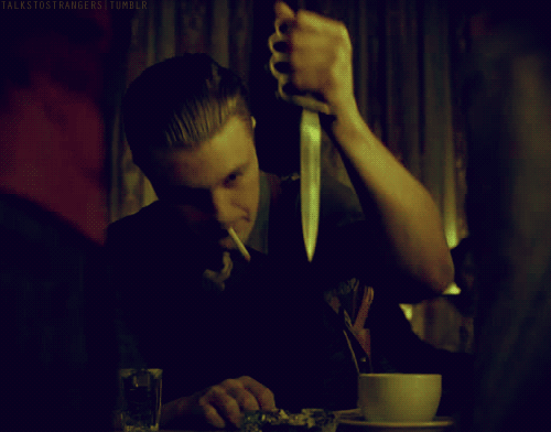 Brass knuckles GIF - Conseguir o melhor gif em GIFER