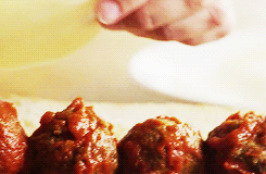 Meatball sub GIF - Conseguir o melhor gif em GIFER