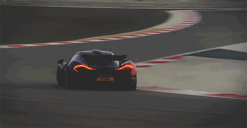 Mclaren p1 gtr GIFs - Obtenez le meilleur gif sur GIFER