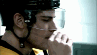 Tossing GIF - Conseguir o melhor gif em GIFER