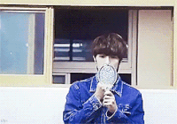 Dramatic exit GIF - Conseguir o melhor gif em GIFER