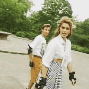 90s supermodels GIF - Conseguir o melhor gif em GIFER