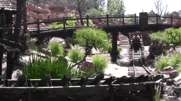 Big thunder mountain railroad GIF - Conseguir o melhor gif em GIFER