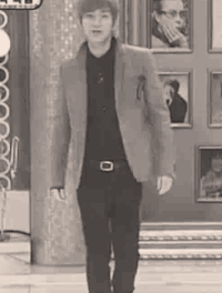 Curlers GIFs - Get the best gif on GIFER