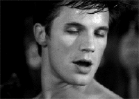 Shirtless men GIFs - Get the best gif on GIFER