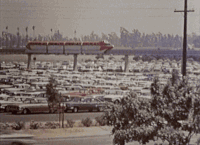 Disneyland monorail GIF - Conseguir el mejor gif en GIFER