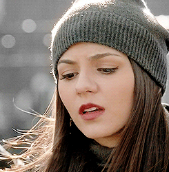 Victoria justice sad GIF - Conseguir o melhor gif em GIFER