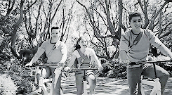 Elsewhere GIFs - Get the best gif on GIFER