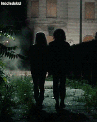 Tilda GIFs - Get the best gif on GIFER