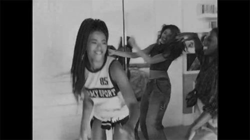 Fangled GIFs - Get the best gif on GIFER