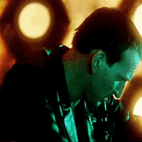 Turning heads GIFs - Get the best gif on GIFER