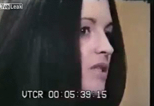 Susan atkins GIF - Conseguir o melhor gif em GIFER