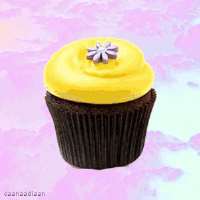 Cupcake GIFs - Get the best gif on GIFER