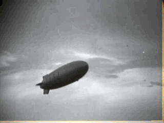Zeppelin GIF - Conseguir el mejor gif en GIFER