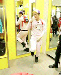 Sabotage GIFs - Get the best gif on GIFER