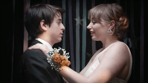 Corsage GIFs - Get the best gif on GIFER