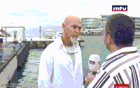 Touristes GIFs - Get the best gif on GIFER