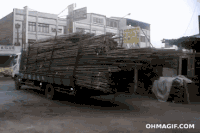 Unloads GIFs - Get the best gif on GIFER